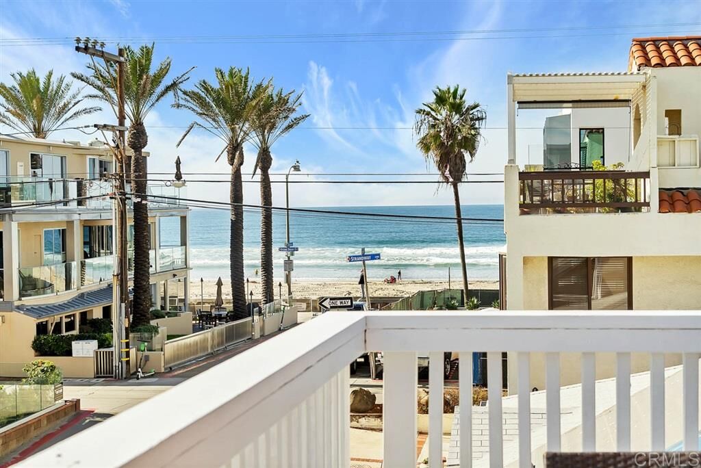 Home for sale in San Diego: 730 Santa Clara Pl, San Diego, CA 92109