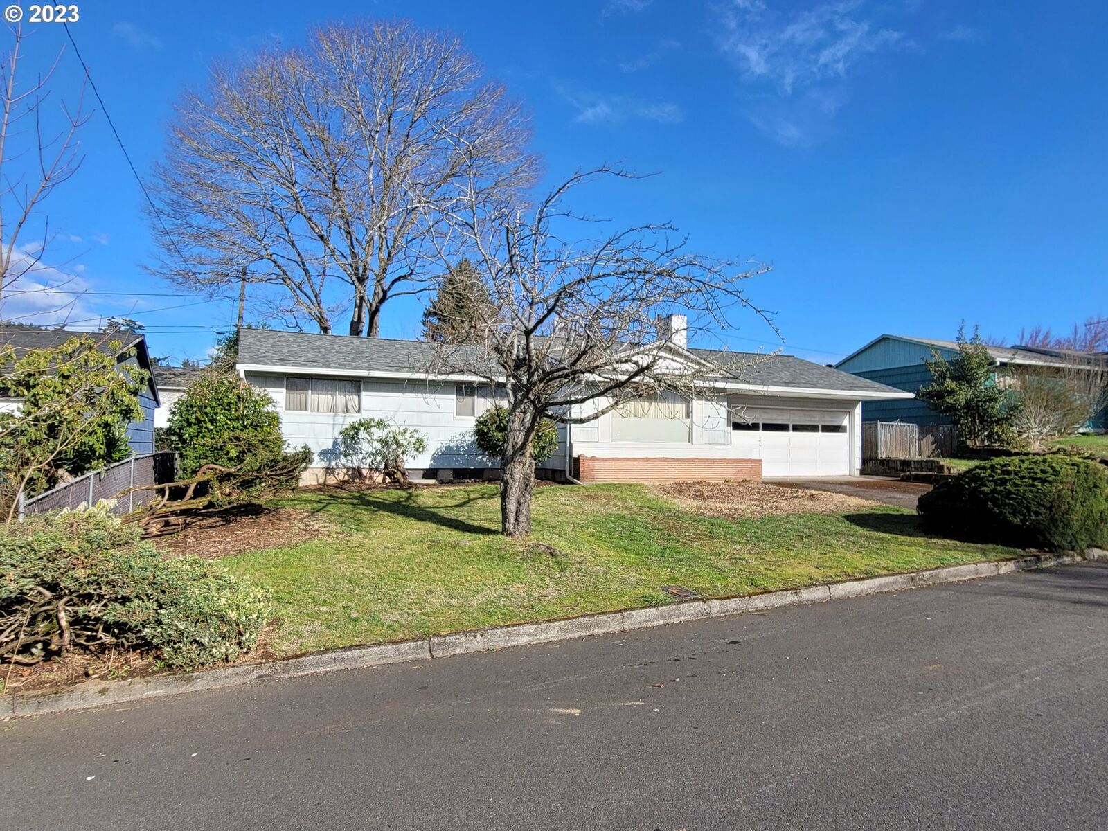 House for sale in Portland: 3350 SE 179th Ave, Portland, OR 97236