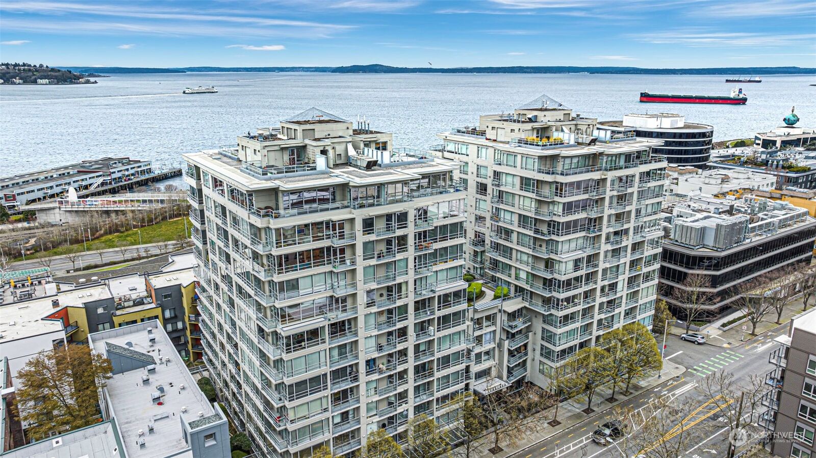 Home for sale in Seattle: 2929 1st Avenue 505, Seattle, WA 98121