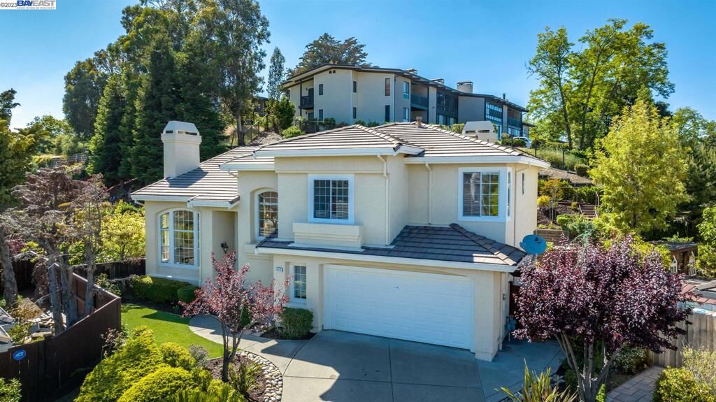 MLS#41028169: 19115 Silver Fox Place, Castro Valley, CA 94546