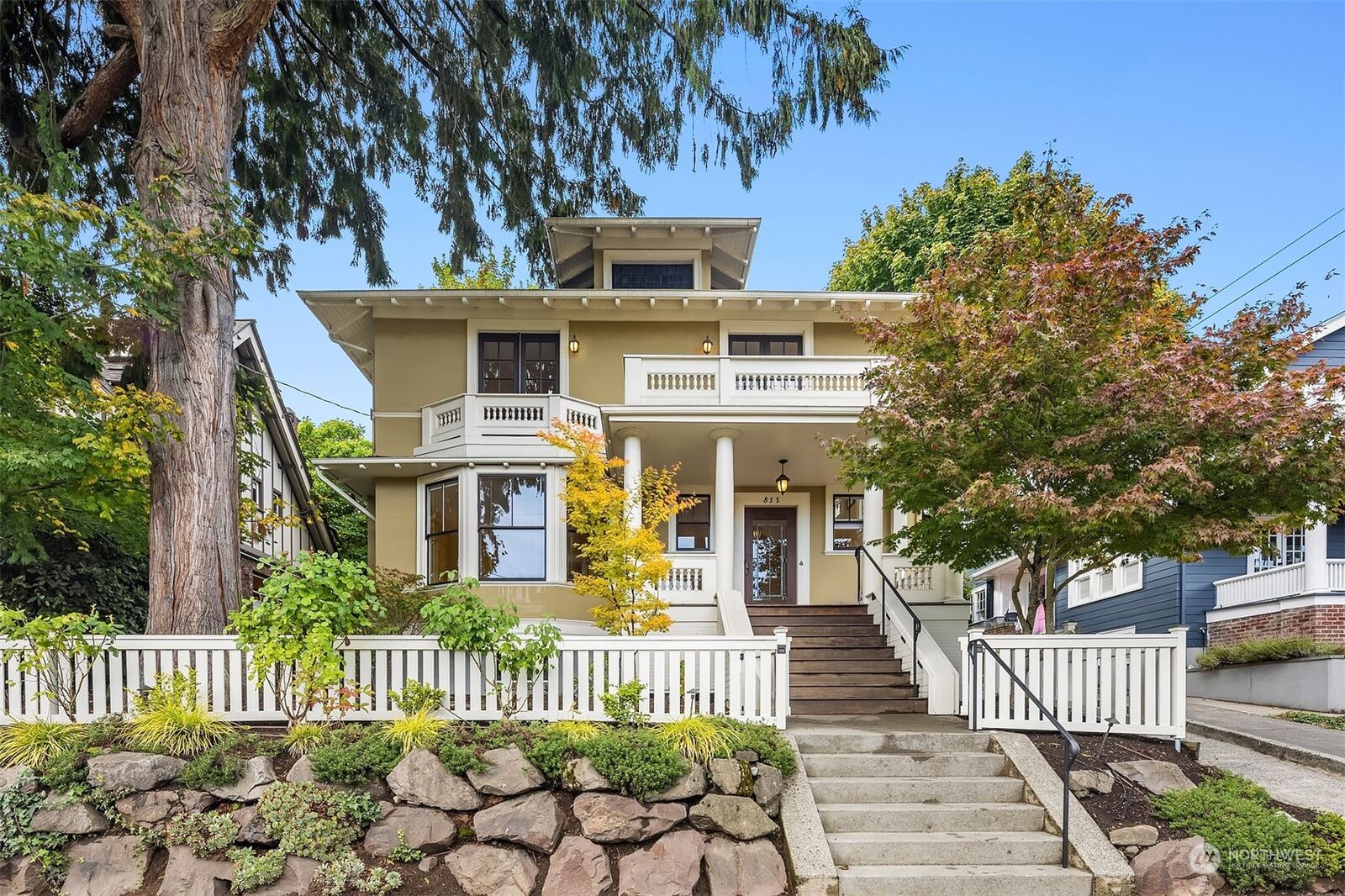 Home for sale in Seattle: 811 35th Avenue, Seattle, WA 98122