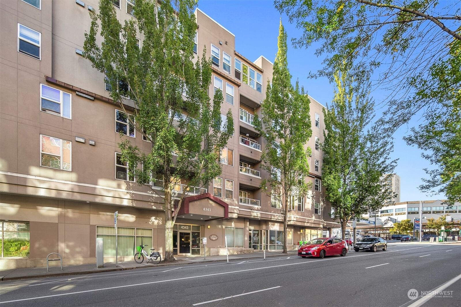 MLS#2284994: 4343 Roosevelt Way NE 310, Seattle, WA 98105