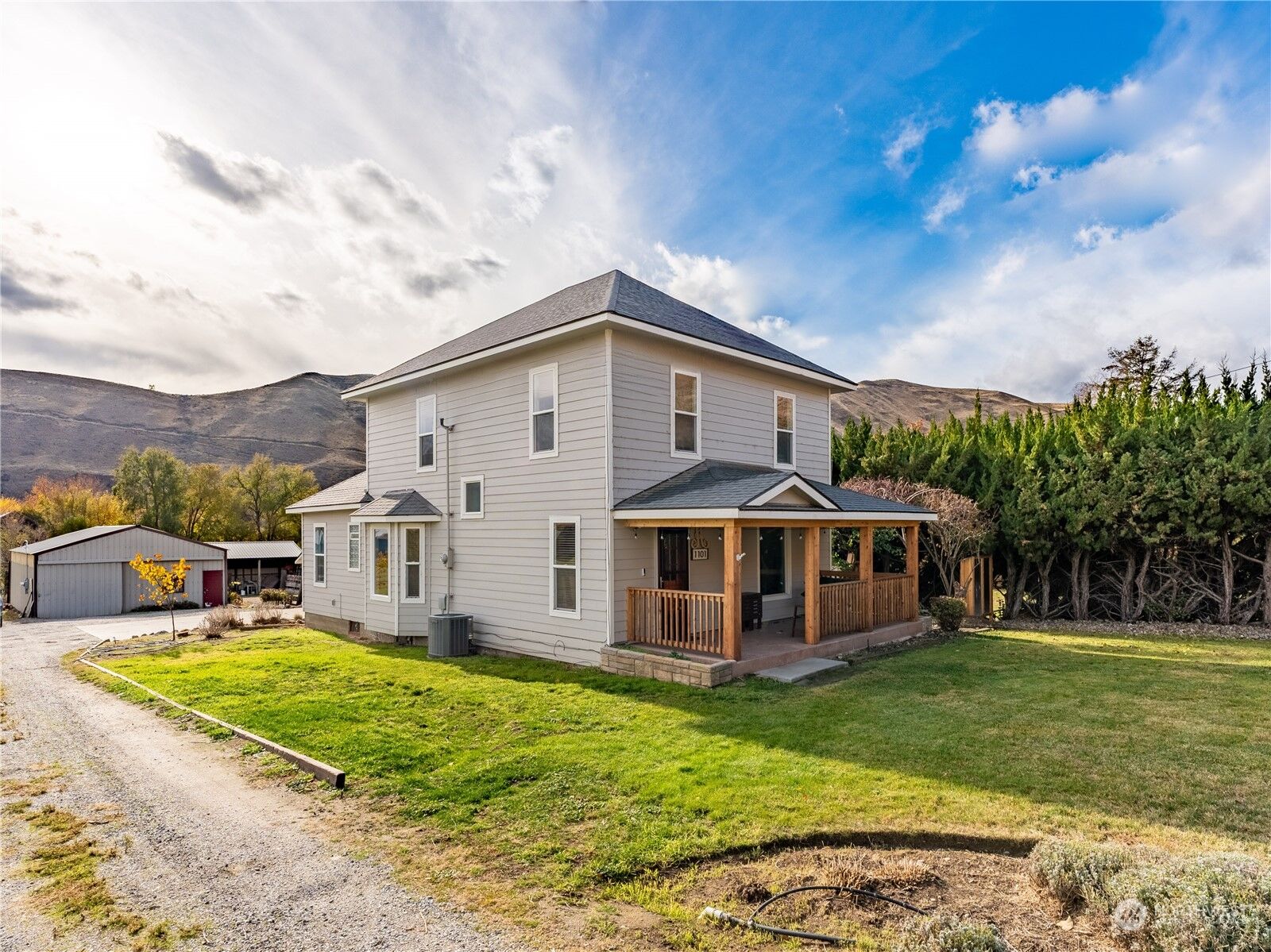 House for sale in Wenatchee: 1101 Lower Sunnyslope Road, Wenatchee, WA ...