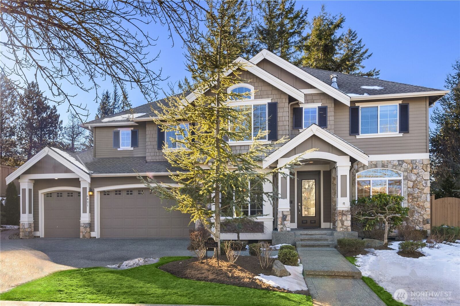 5 bed Snoqualmie home for sale: 6421 Fairway Place SE, Snoqualmie, WA 98065