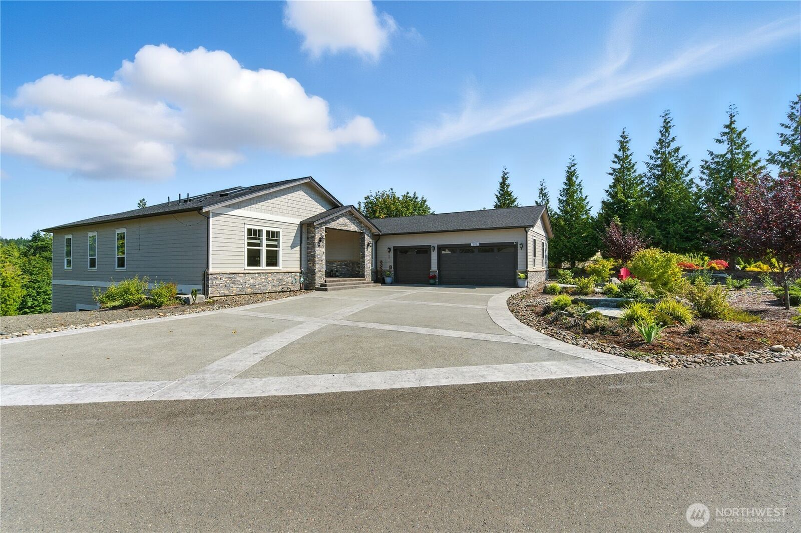 MLS#2335289: 22822 Tranquility Pl NE, Kingston, WA 98346