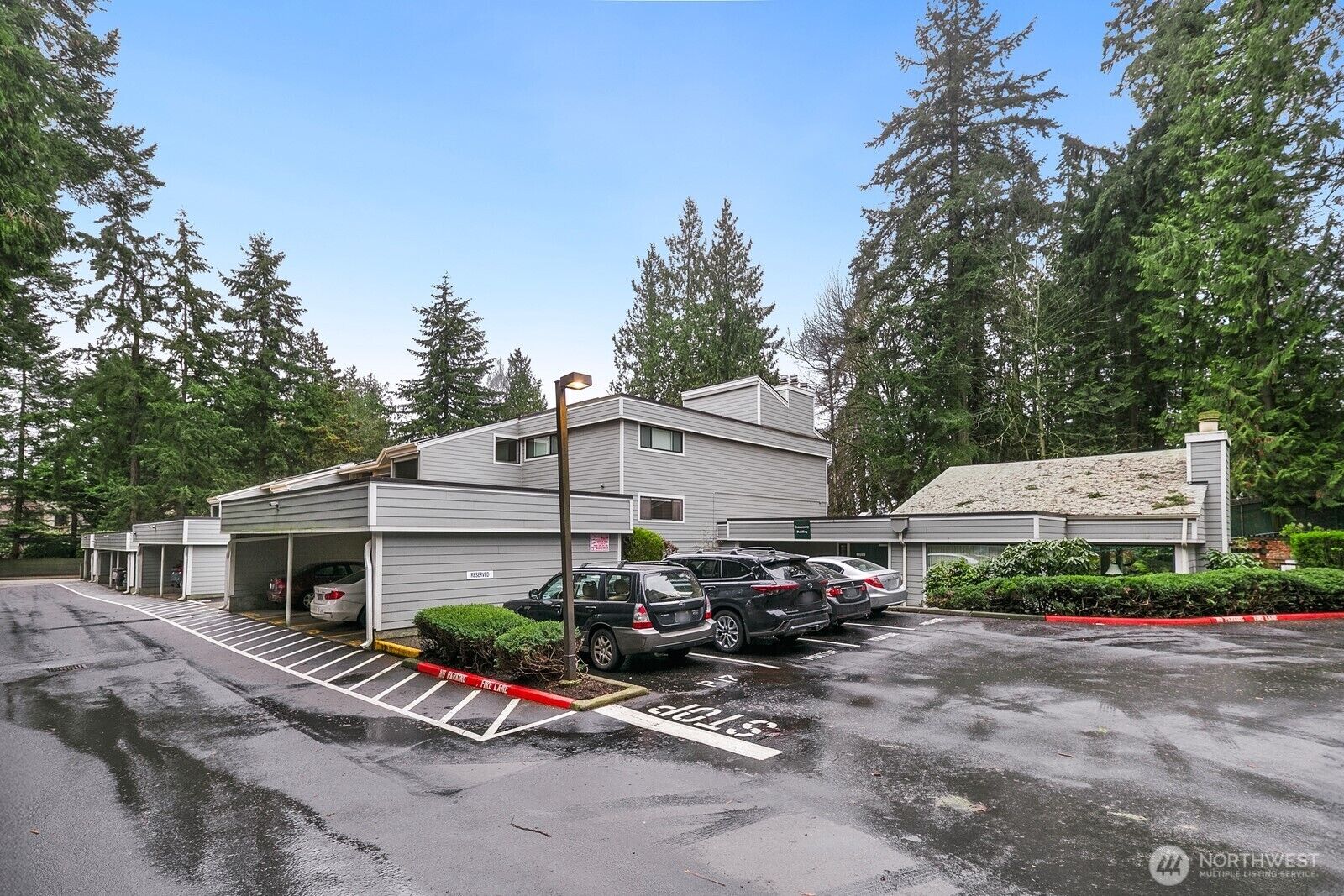 2 bed Seattle home for sale: 13735 15th Avenue NE A-16, Seattle, WA 98125