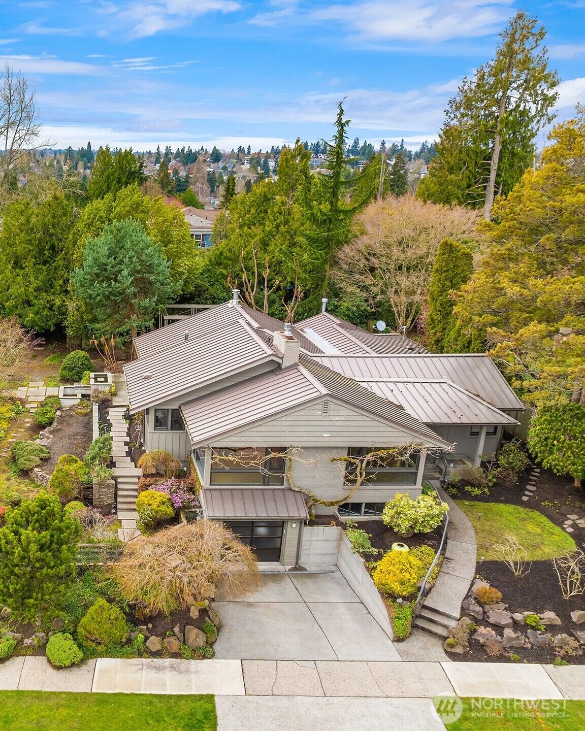 MLS#2334682: 6027 Princeton Avenue NE, Seattle, WA 98115