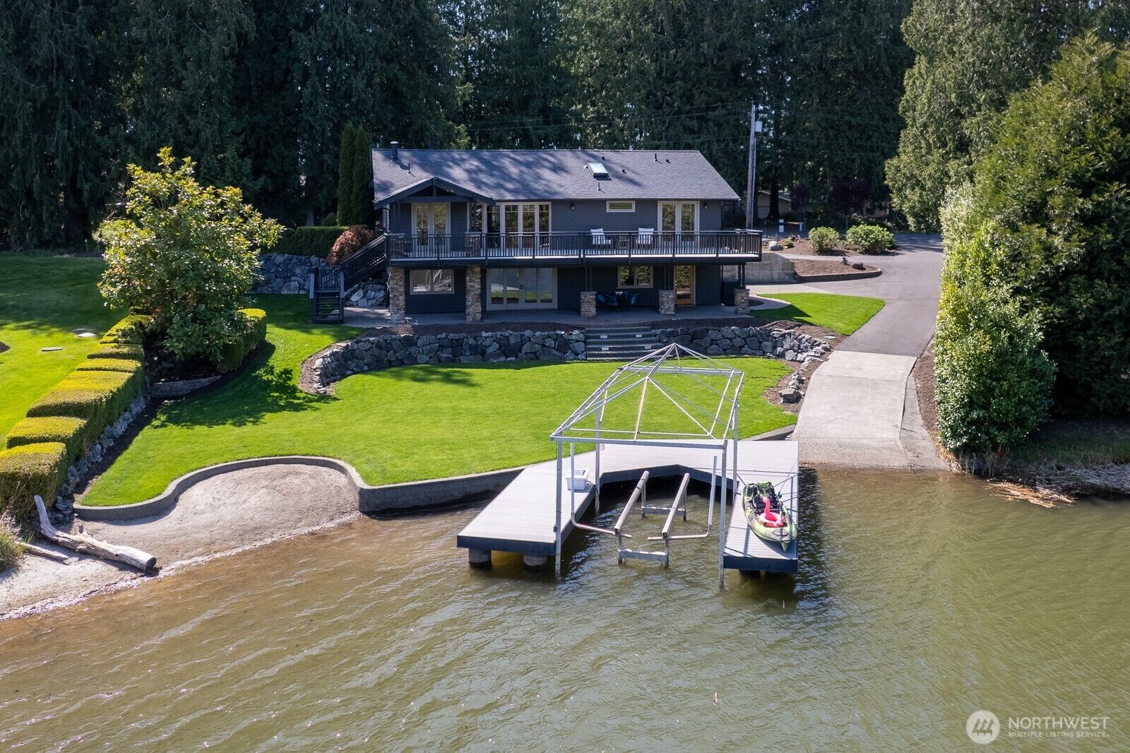 MLS#2368567: 21615 Snag Island Drive E, Lake Tapps, WA 98391