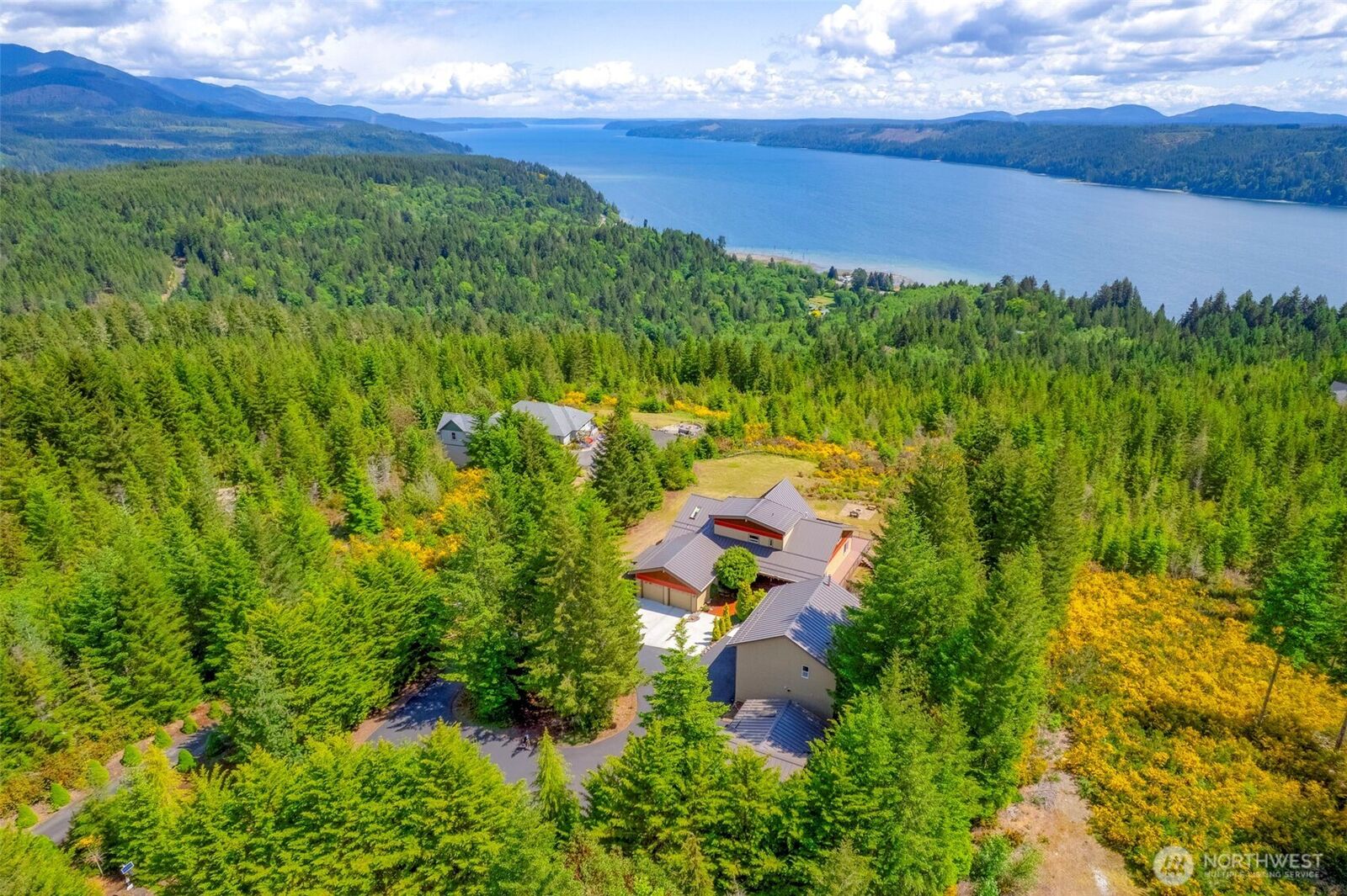 3 bed Lilliwaup home for sale: 790 N Hamma Ridge Drive, Lilliwaup, WA 98555