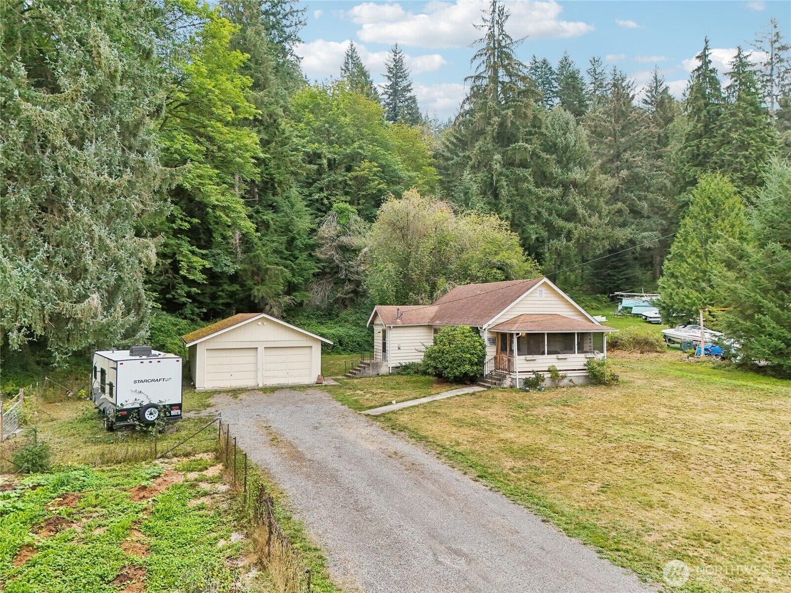 Home for sale in Issaquah: 10544 Upper Preston Road SE, Issaquah, WA 98027