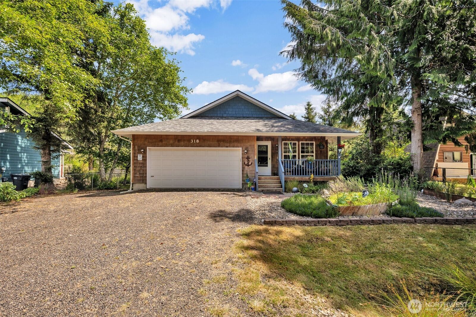 3 bed Ocean Shores home for sale: 318 Duck Lake Drive NE, Ocean Shores ...